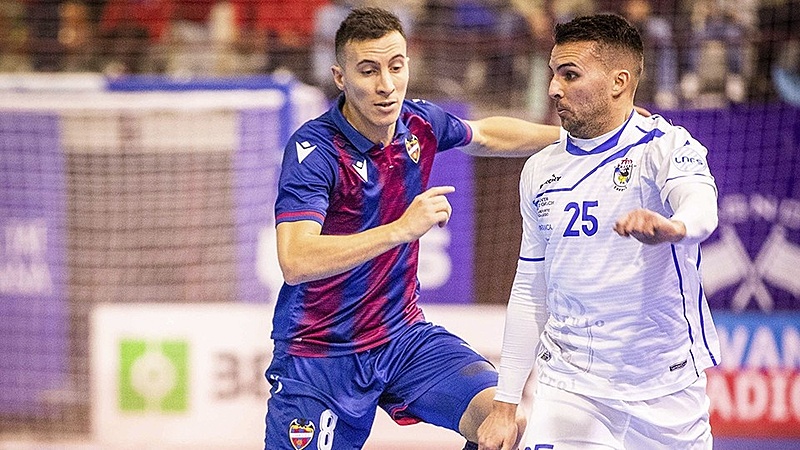 FutsalFeed | Spanish Futsal League Match Between L...